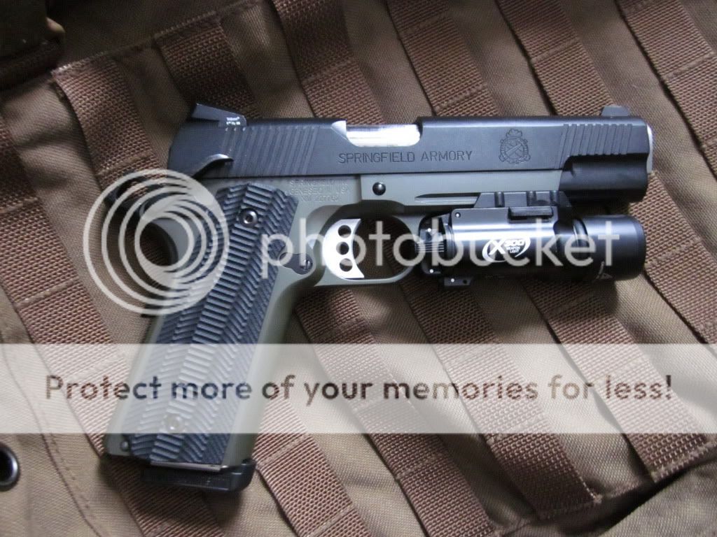Any pics of a MC operator with aftermarket grips like VZ? | 1911Forum